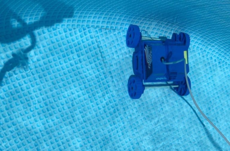 Aquabot Pool Rover S2-40i vs Pool Rover Junior: Comparison