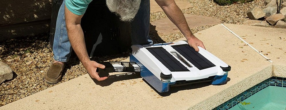 Solar Breeze Automatic Pool Cleaner NX2 Cleaning Robot Review