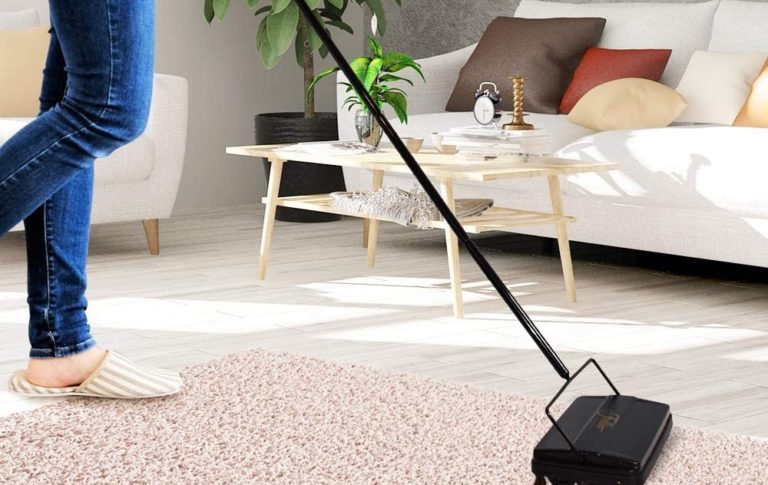 The Best Non-Electric Vacuum Cleaners for 2022 | HouseholdMe