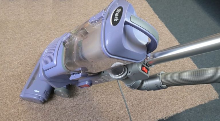 Shark NV352 Navigator Lift Away Upright Vacuum Review