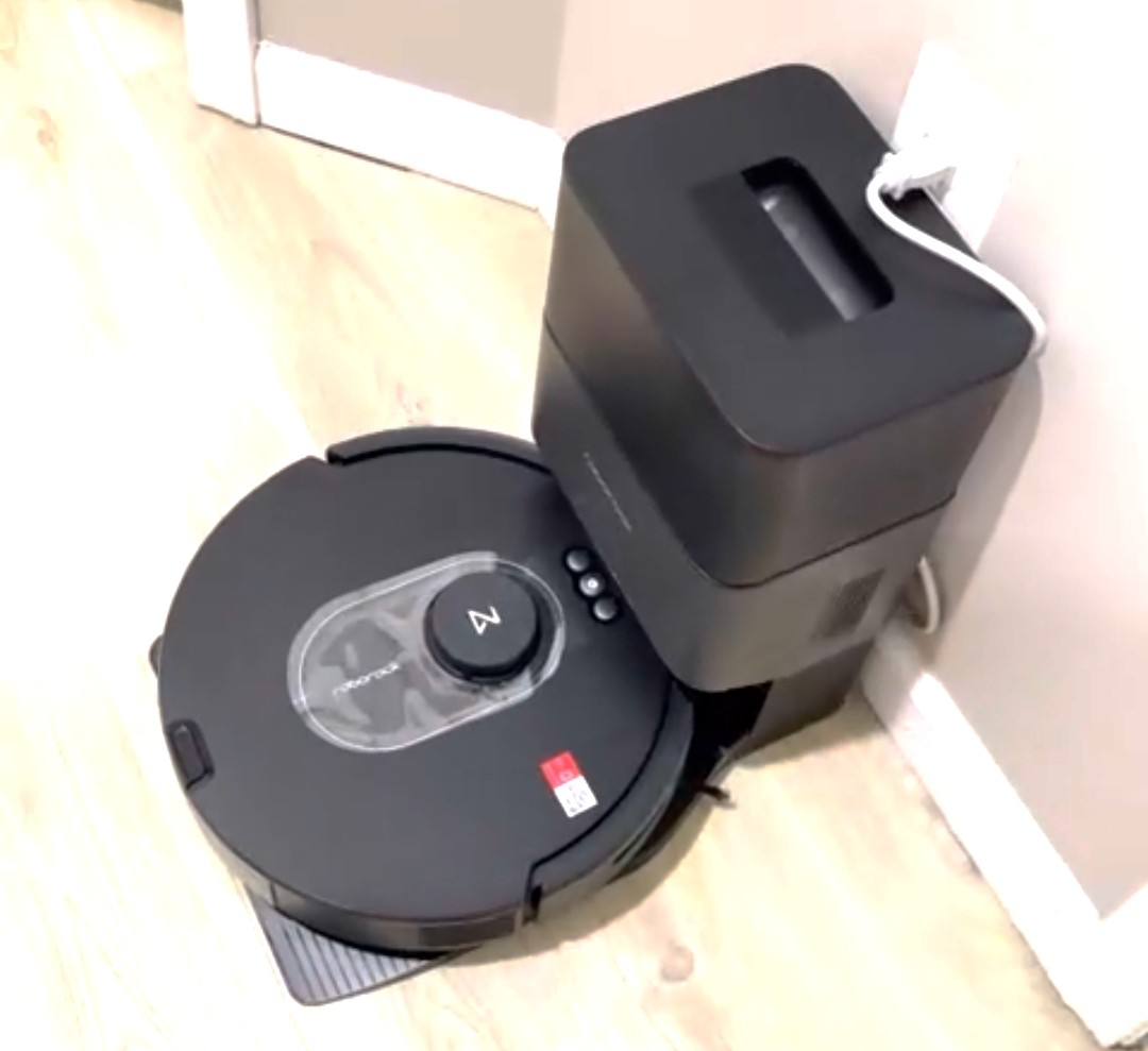 Roborock Q5 Max+ Robot Vacuum Review - HouseholdMe